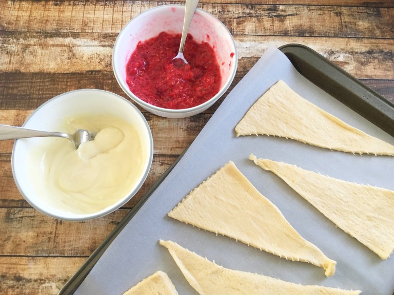 Raspberry Crescent Rolls - $5 Dinners | Budget Recipes, Meal Plans ...