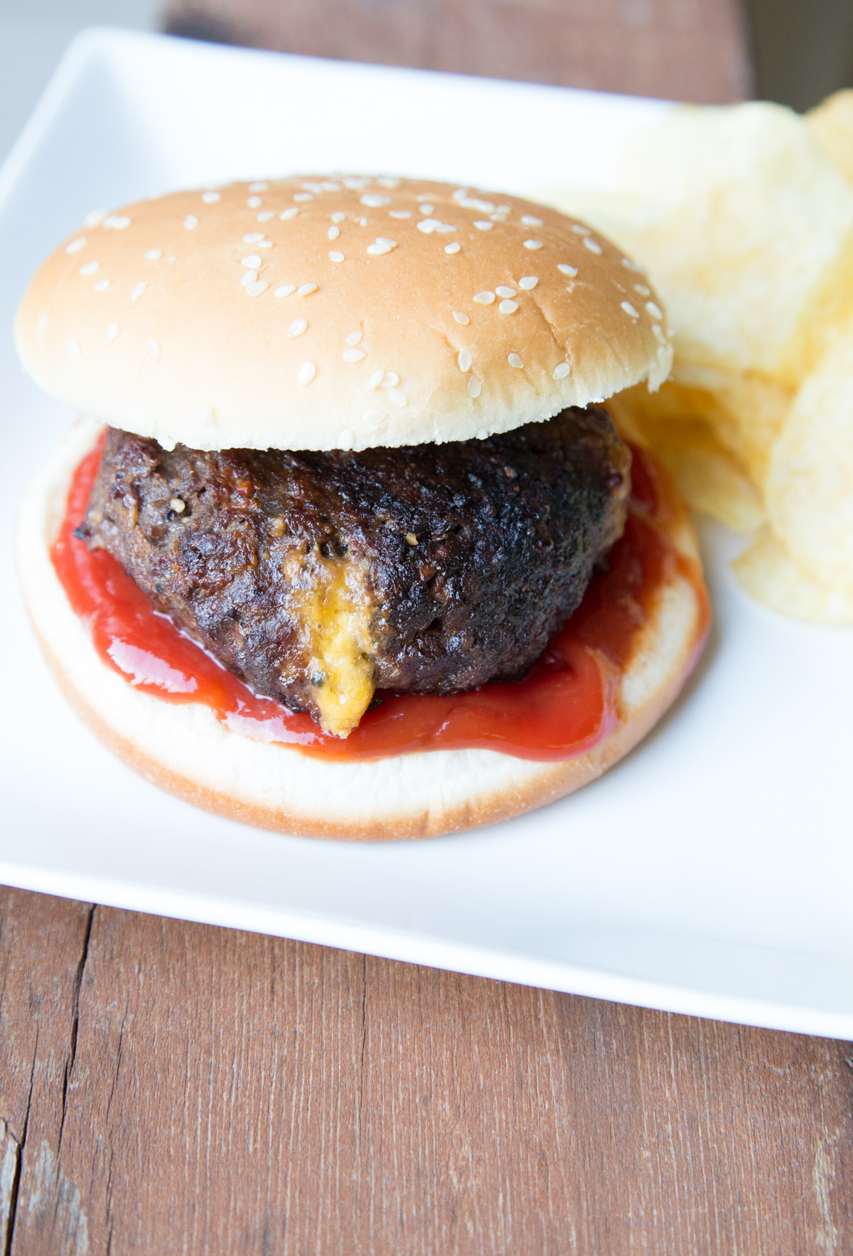 Grilled Inside Out Cheeseburgers - $5 Dinners | Recipes and Meal Plans