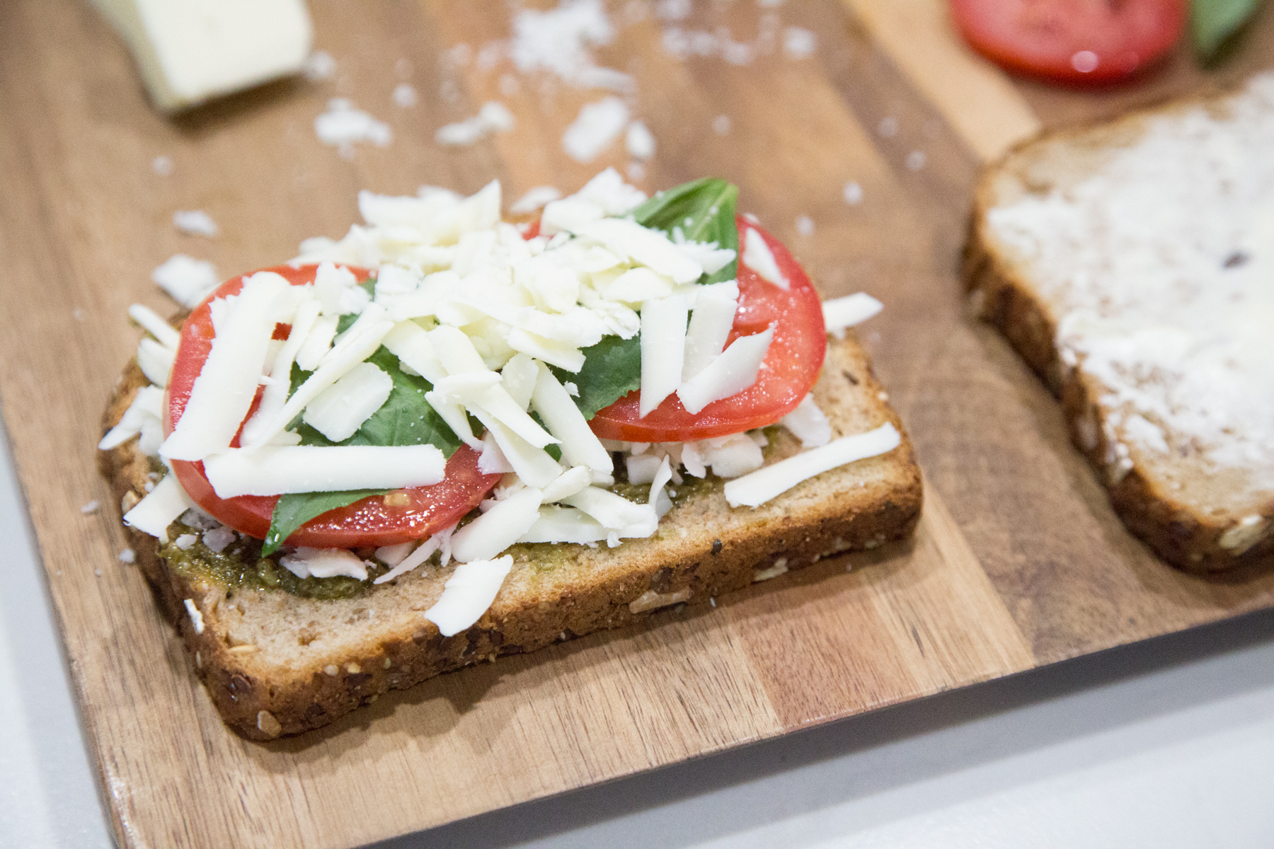 Caprese Grilled Cheese - $5 Dinners | Budget Recipes, Meal Plans ...