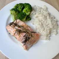Rosemary Salmon - $5 Dinners | Budget Recipes, Meal Plans, Freezer Meals